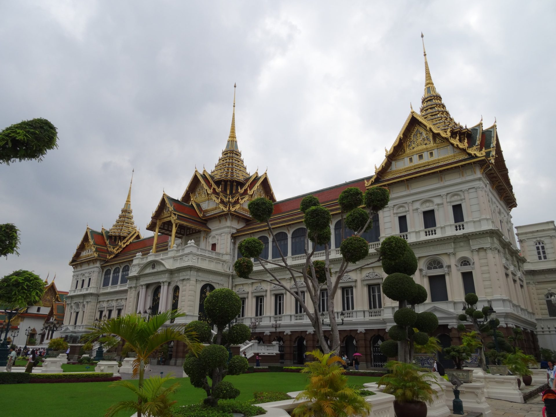 What to Know About Visiting Bangkok’s Grand Palace and Wat Phra Kaew ...