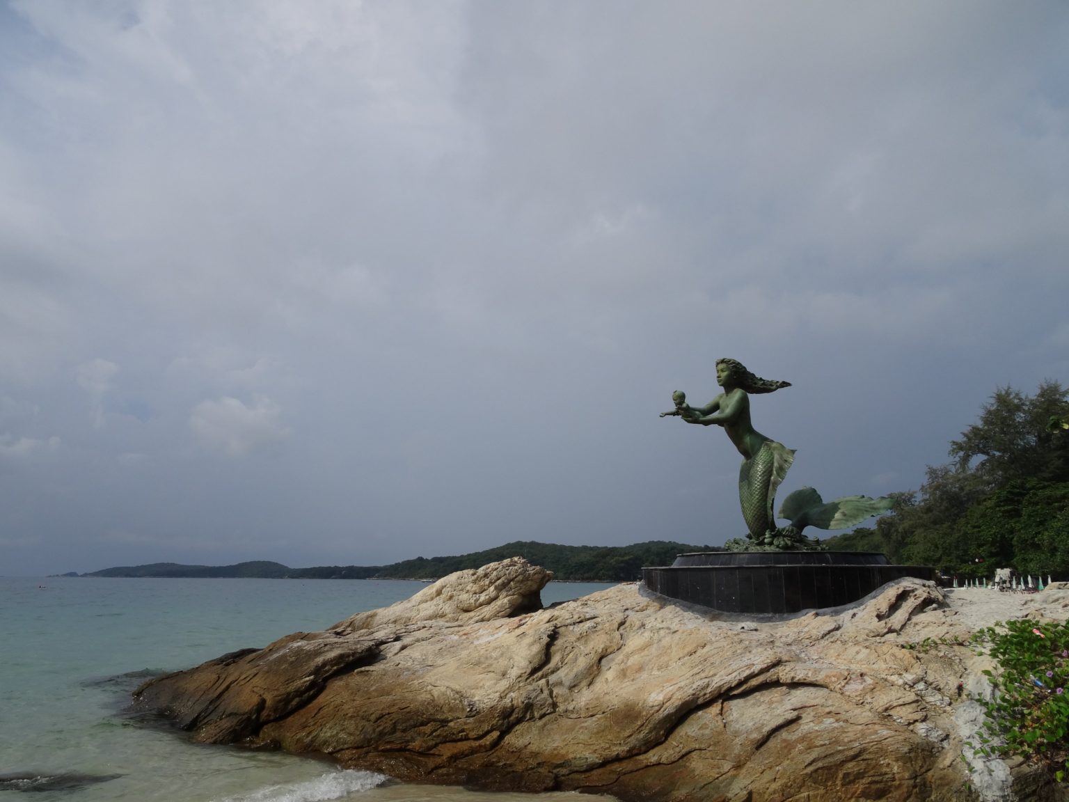 The Complete Guide to Ko Samet Island, Thailand