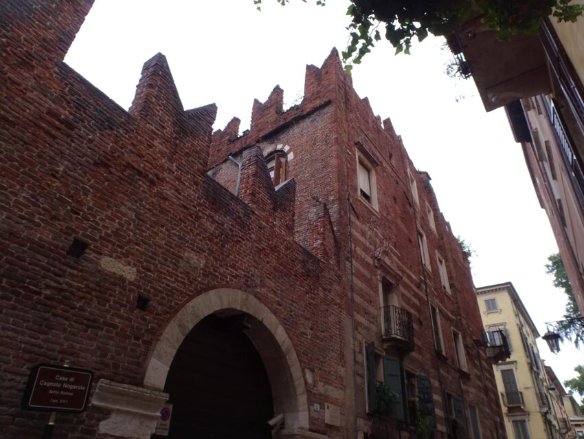 A Guide to the Locations from Romeo and Juliet in Verona, Italy