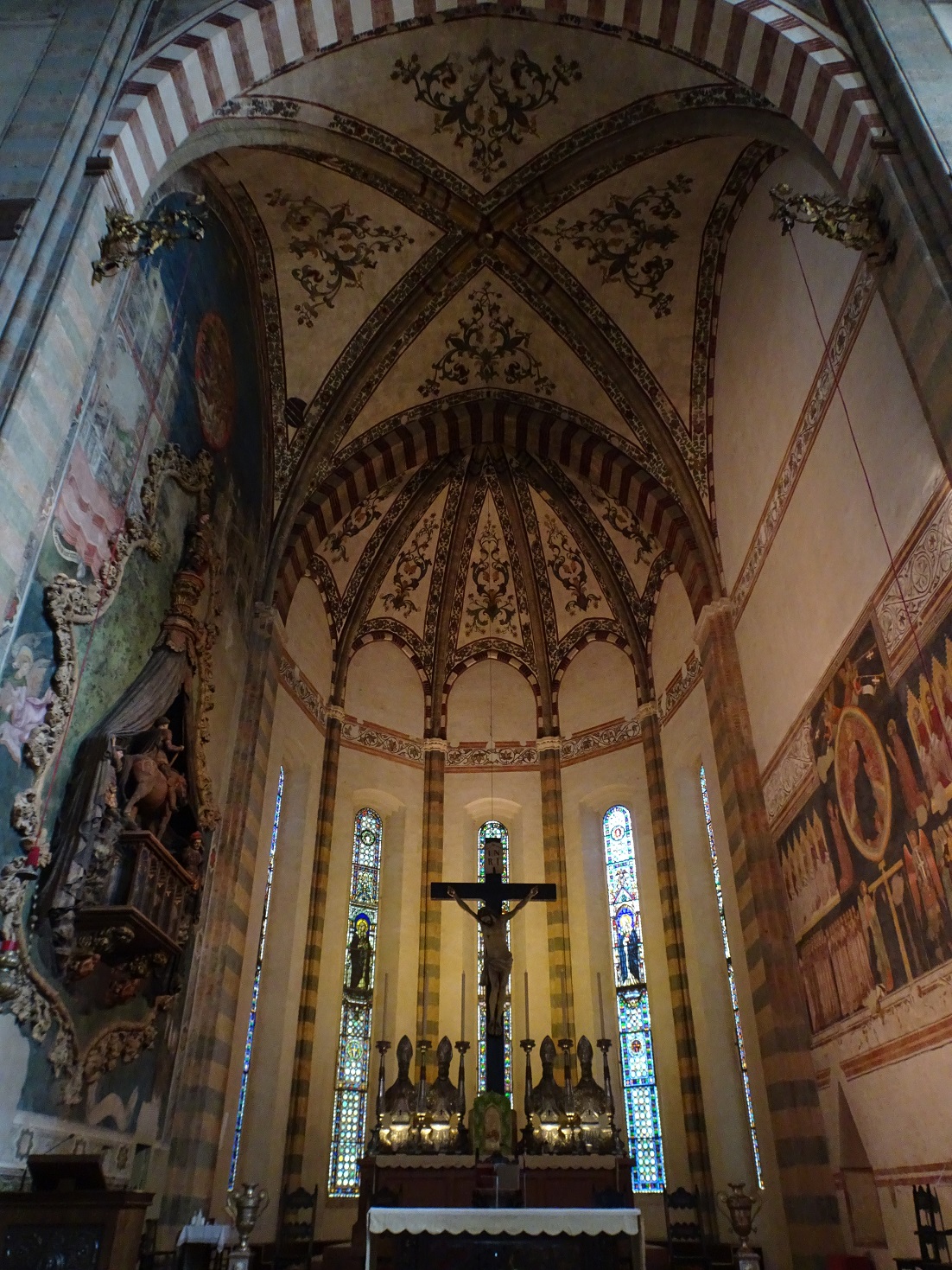 The 4 Must-See Churches in the UNESCO-listed Centre of Verona, Italy ...