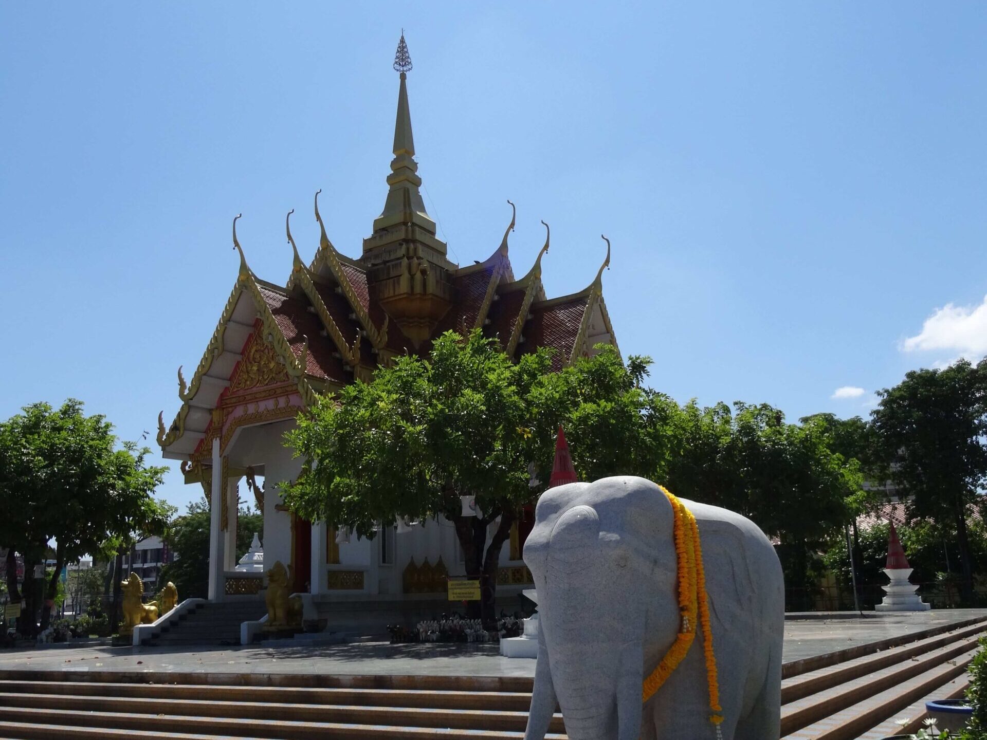 10 Amazing Things to See and Do in Ubon Ratchathani, Thailand’s ‘Royal ...